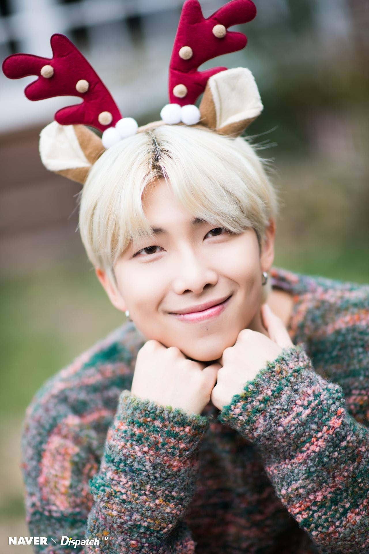 BTS se transforme en “Prince Charmant” pour son photoshoot de Noël